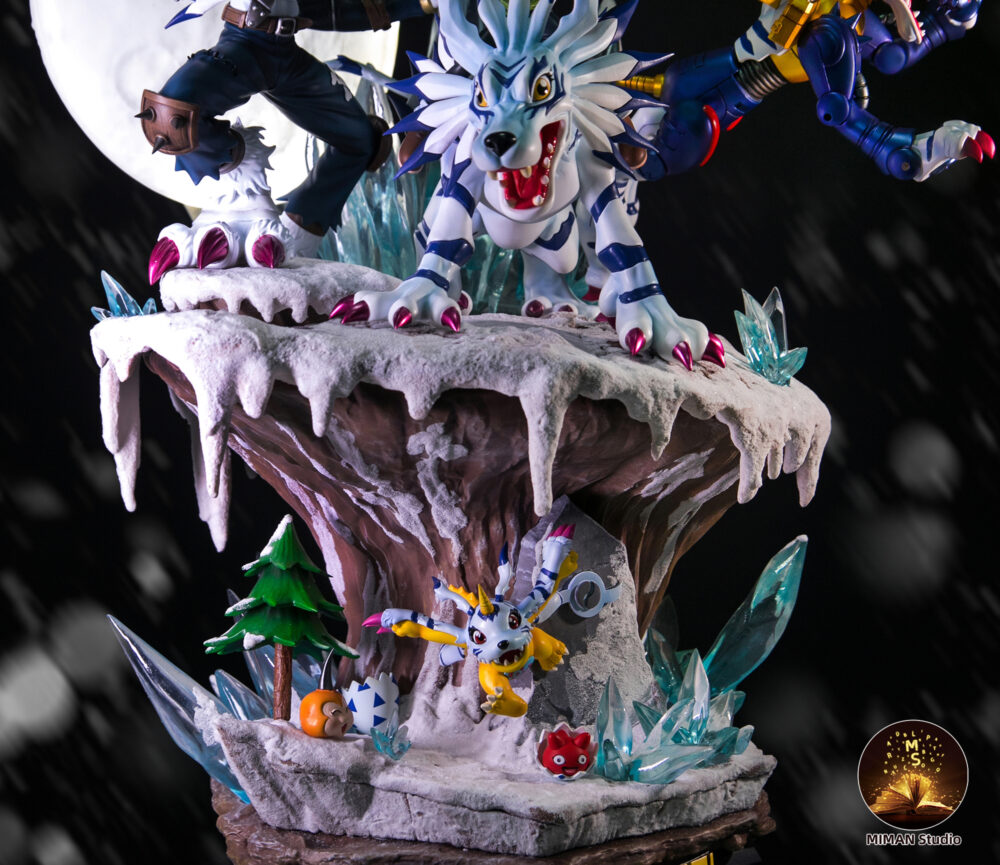 Evolution of Garurumon with LED - Digimon Resin Statue - MIMAN Studios [In Stock] - FIGURETOPIA